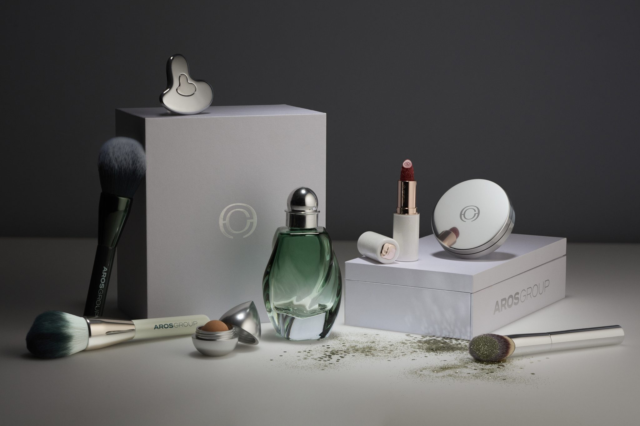 AROS Group | L’excellence du packaging de luxe sur mesure