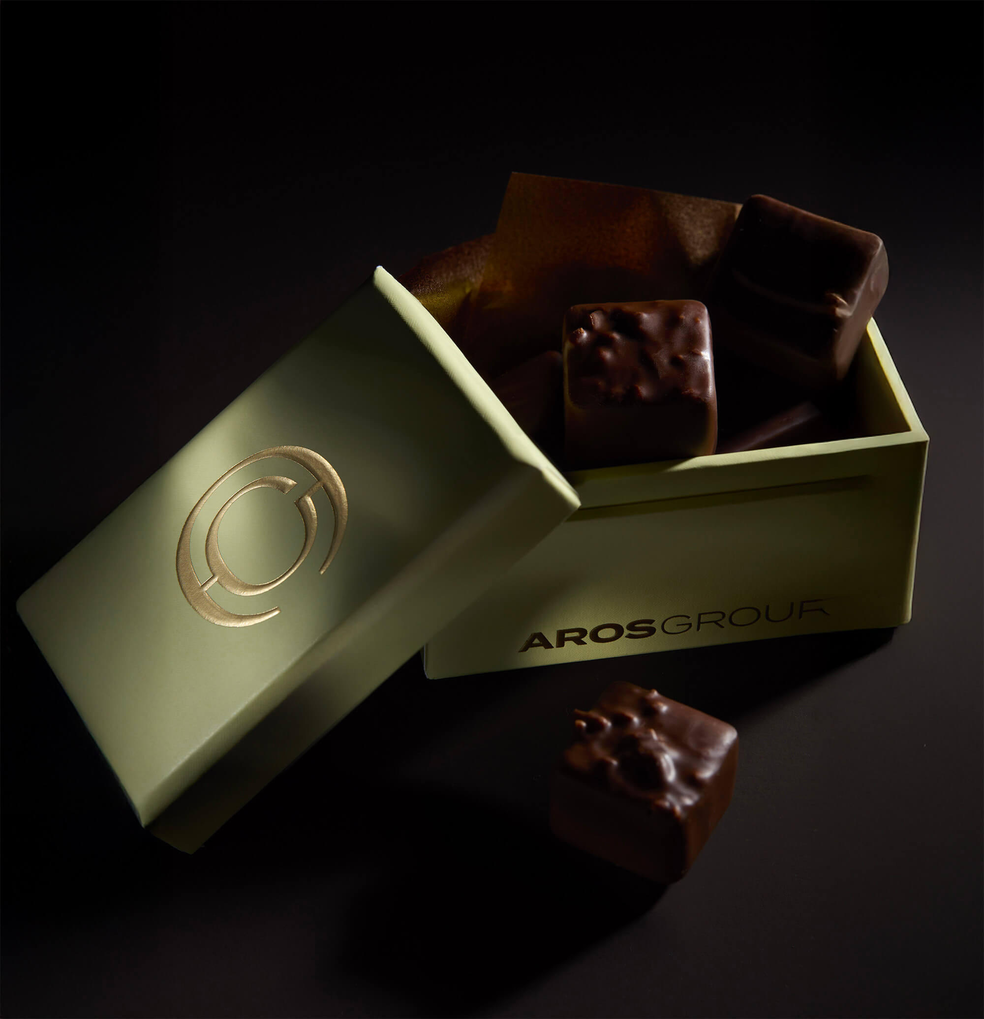 How to elevate your chocolates with luxury packaging?